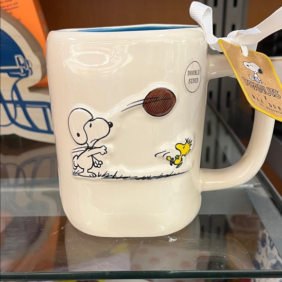 Peanuts | Dining | Peanuts Cream Mug With Snoopy And Woodstock Playing ...